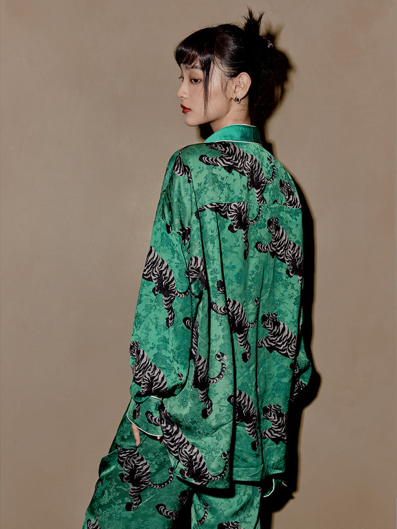 MUKZIN Crouching Dragon and Hidden Tiger Neo Chinese Pajama Shirts