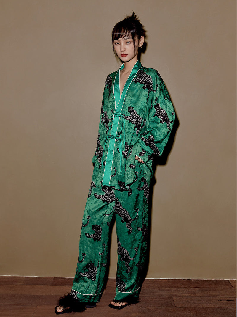 MUKZIN Crouching Dragon and Hidden Tiger Neo Chinese Pajama Shirts
